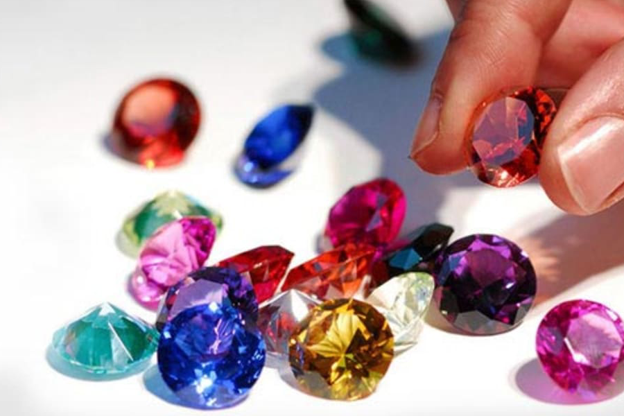 The Enchanting World of Gemstones: A Guide to Finding Your Perfect Sto ...